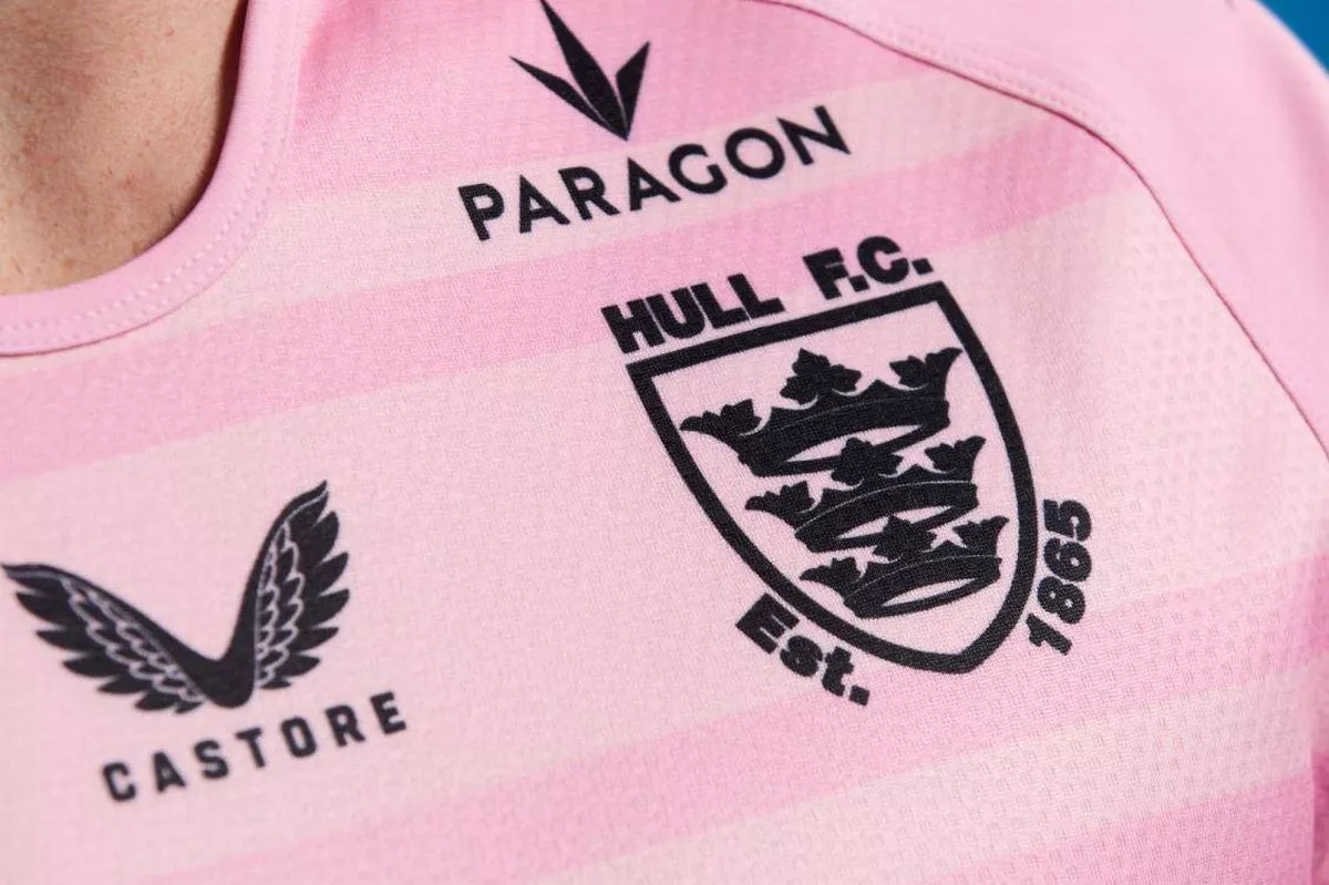 Hull FC unveil pink Castore alternate kit for 2026 with player signing ...